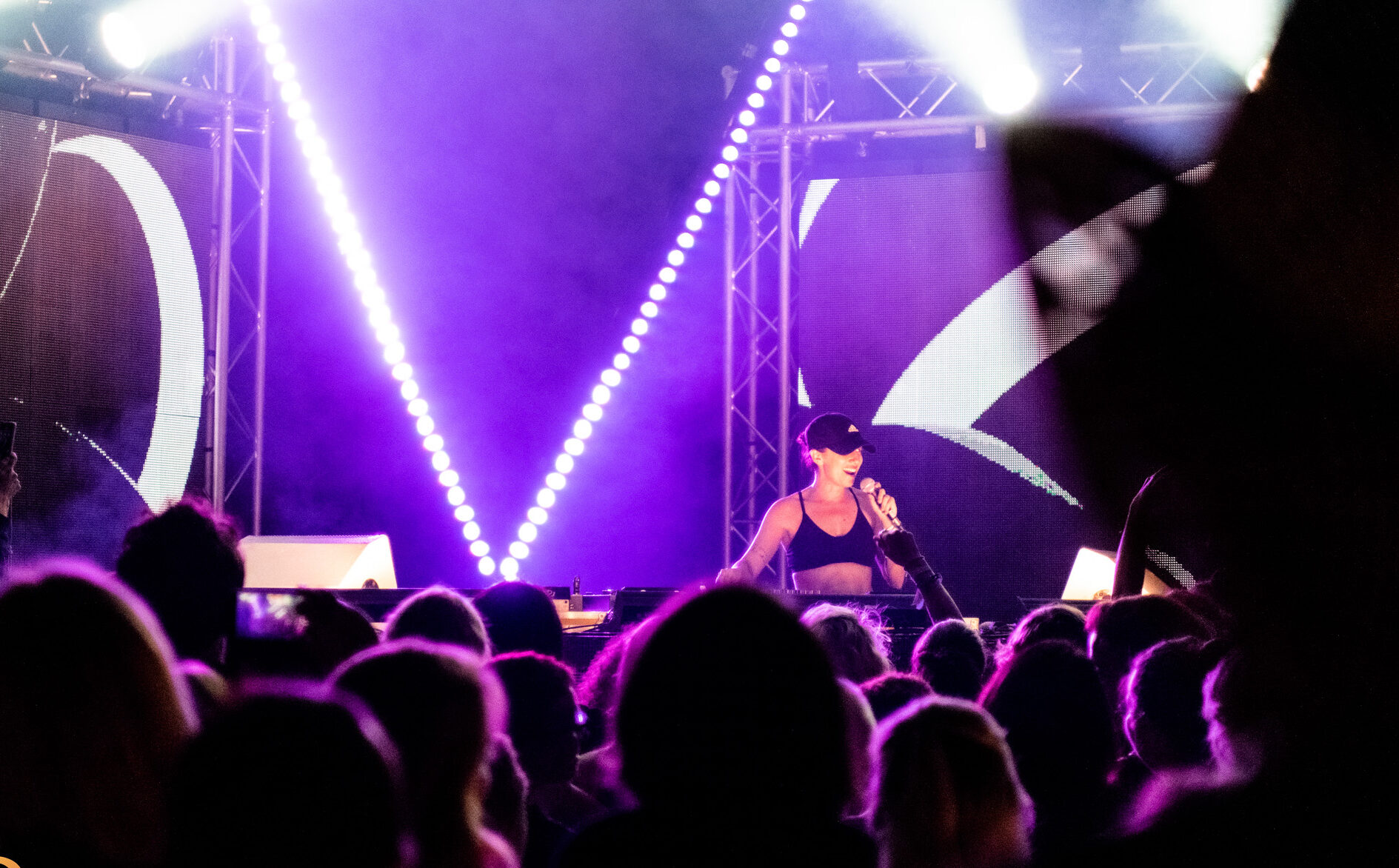 Nonchalant Magazine - Lesbian and Queer Pop Culture.