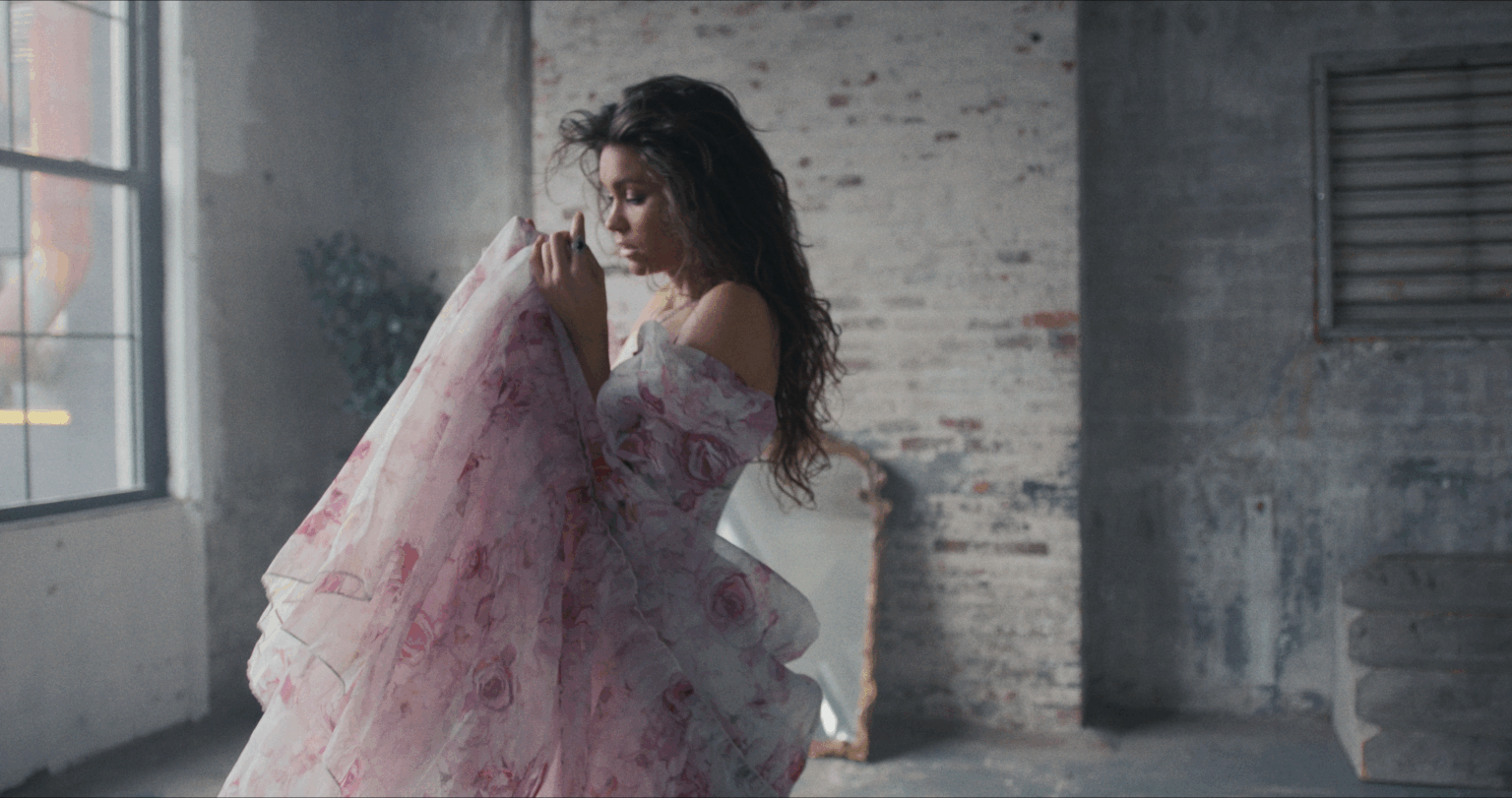 Keeana Kee’s “Small Fragile Woman” is a Soft-Power Anthem We Can All ...